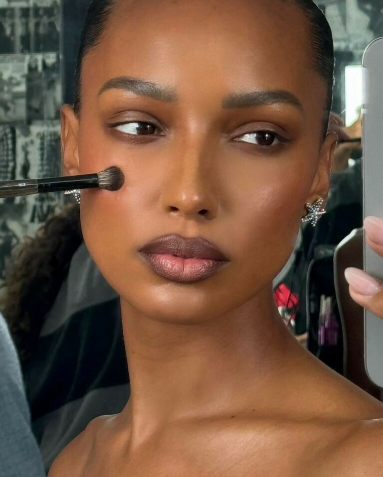 From Dewy Skin to Pastel Eyes: The Top Spring Makeup Trends for 2026 ...